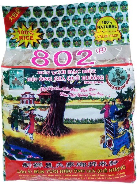 RICE NOODLE - 802 (OLDMAN QUE HUONG)