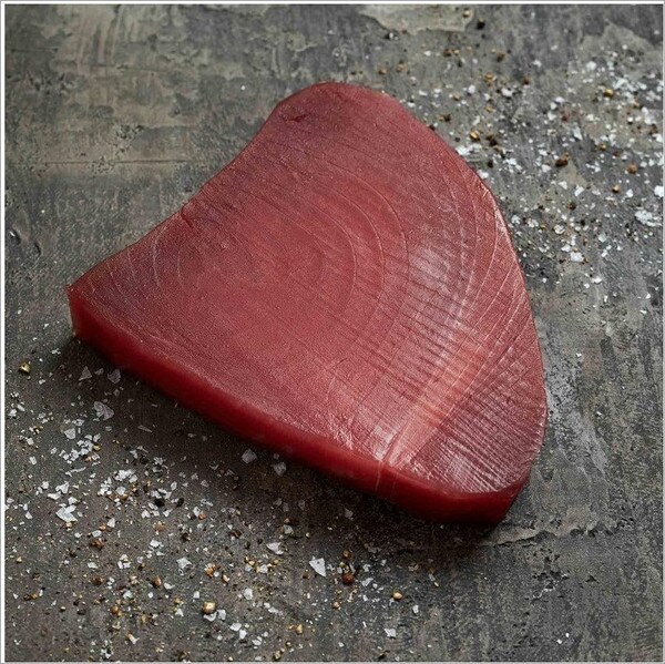 TUNA LOINS Ctr.Cut_AG